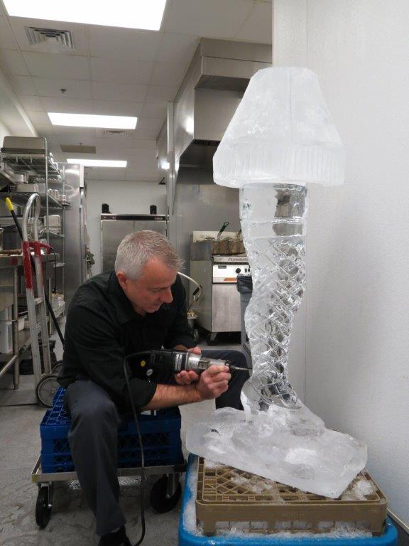 ice leg (1) | Oasis Hotel & Convention Center